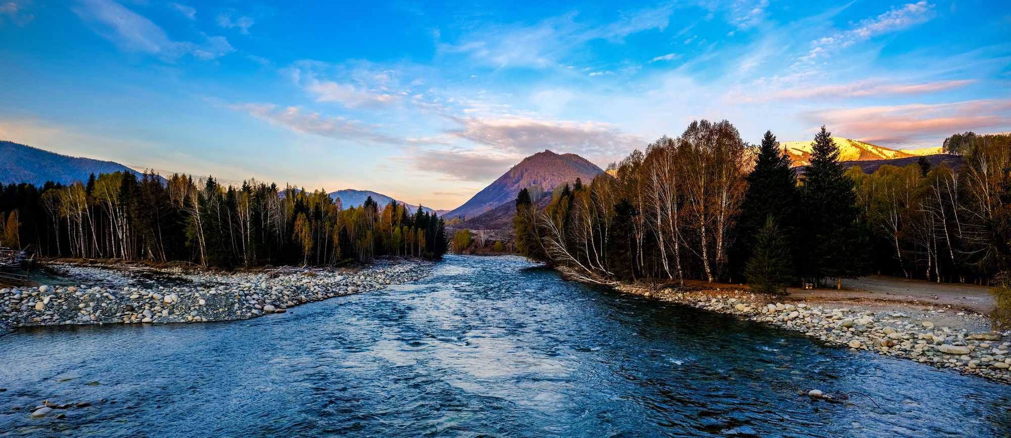 狂人山庄 Madman Hills